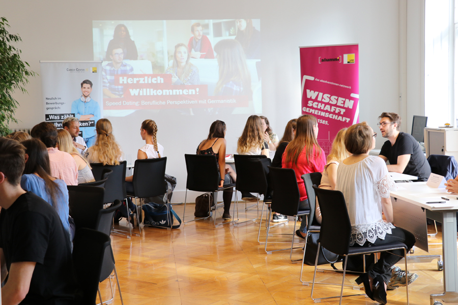 Germanistik-Karrieren im Speed-Dating-Modus - Alumni Community